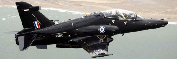 store.bg - Военен учебен самолет - BAe Hawk T1A / MK1 - Сглобяем ...